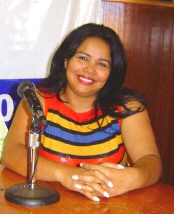 Entrevista com a cantora e professora de canto irmã Rute Mendes da ...